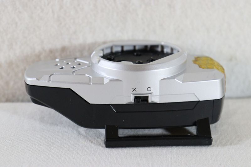 Kamen Rider Kabuto / DX TheBee Zector with Package