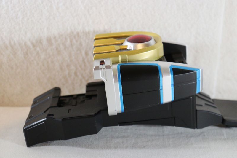 Kamen Rider Kiva / Complete Selection Modification CSM IXA Belt with ...