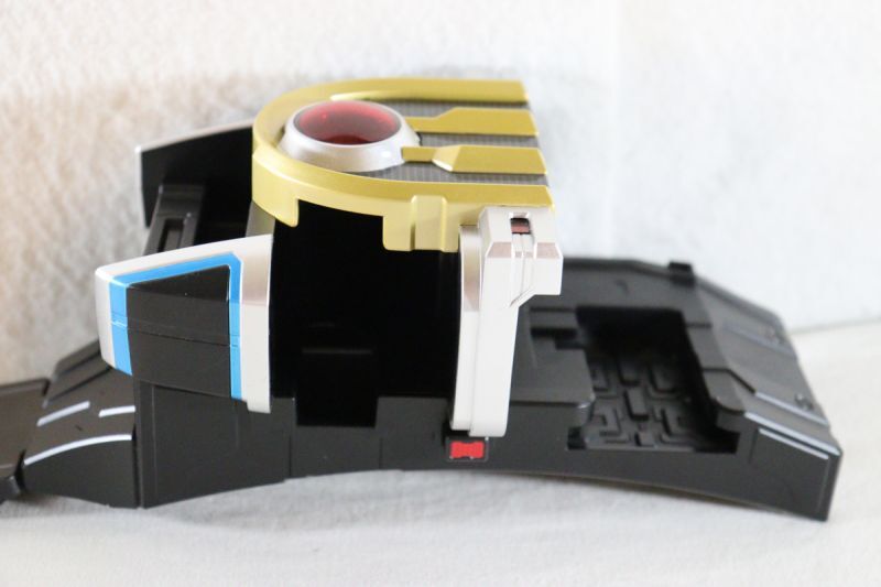 Kamen Rider Kiva / Complete Selection Modification CSM IXA Belt with ...