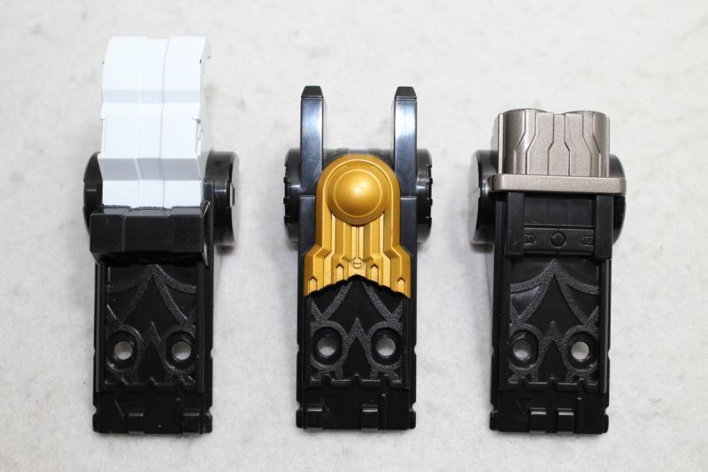Kamen Rider Kiva / DX IXA Belt with Package