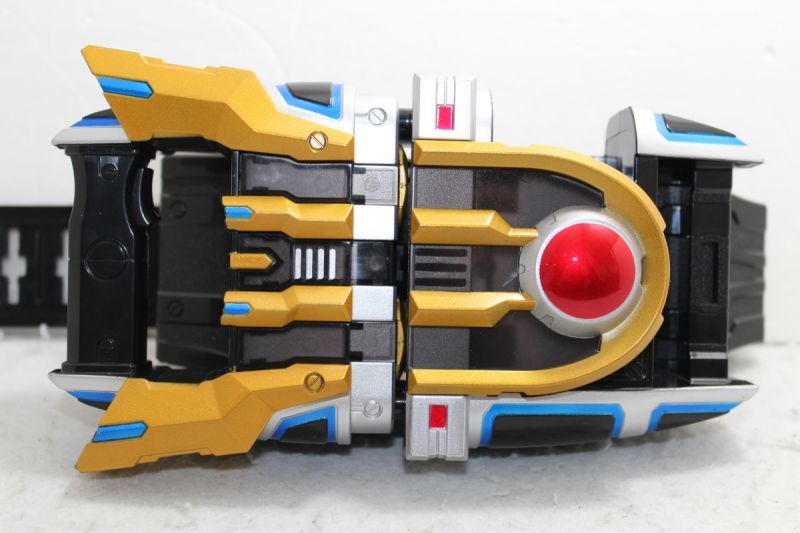 Kamen Rider Kiva / DX IXA Belt with Package