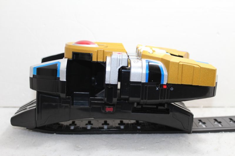 Kamen Rider Kiva / DX IXA Belt with Package