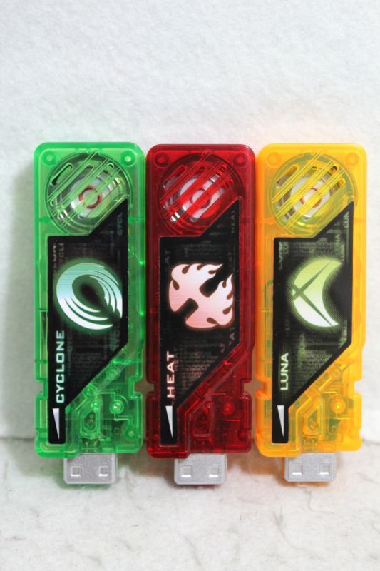 Kamen Rider W / DX Double Driver ver.20th with Package