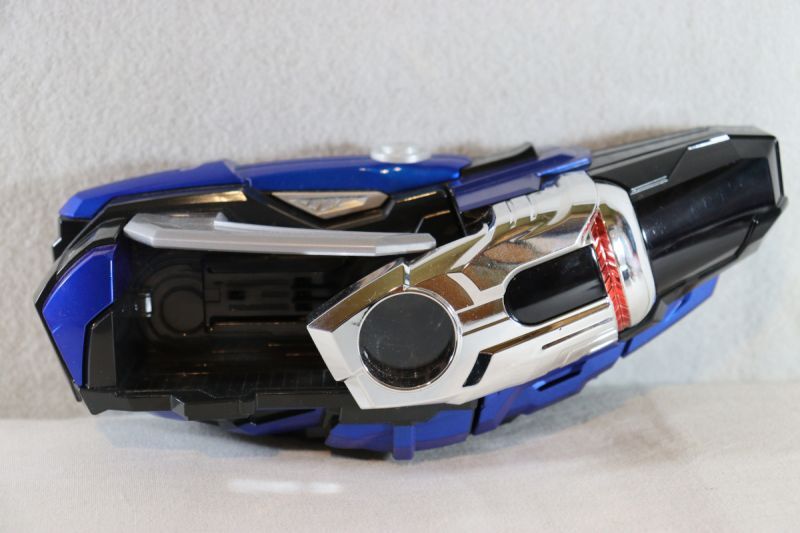 Kamen Rider Drive / DX Mach Driver Honou & DX Signal Mach Set with Package
