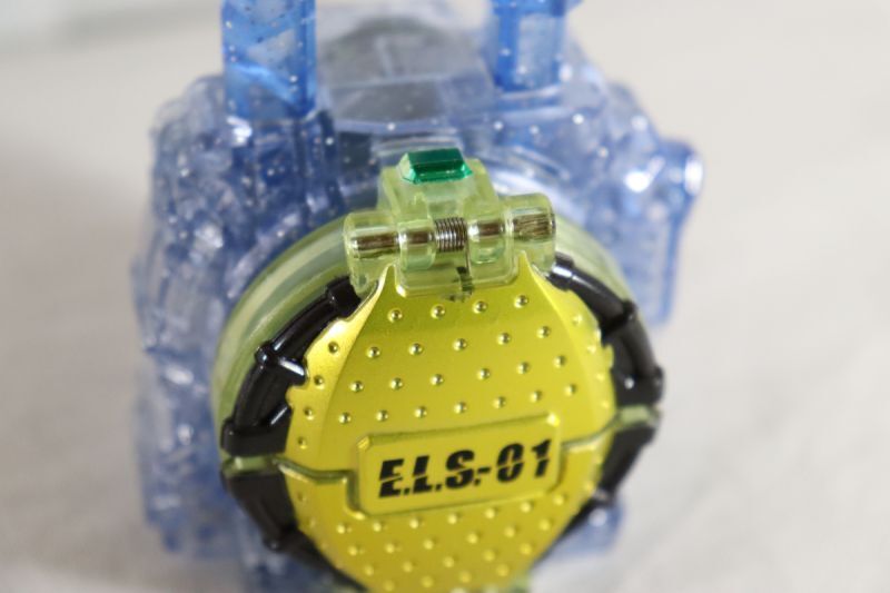 Kamen Rider Gaim / DX Sonic Arrow & DX Lemon Energy Lockseed