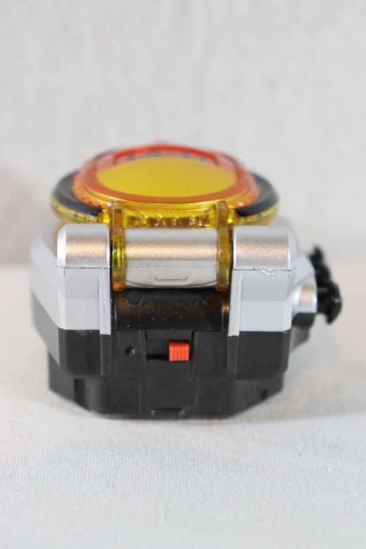 Kamen Rider Gaim / DX Mango Lockseed Used