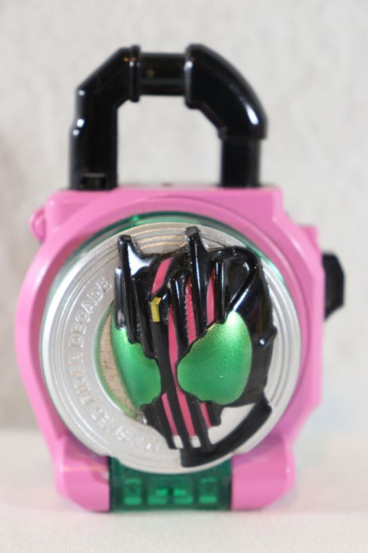 Kamen Rider Gaim / Decade Lockseed
