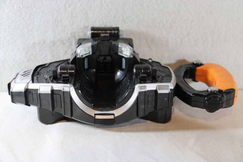 Kamen Rider Ghost / DX Ghost Driver with DX Ore & Edison Ghost Eyecon ...