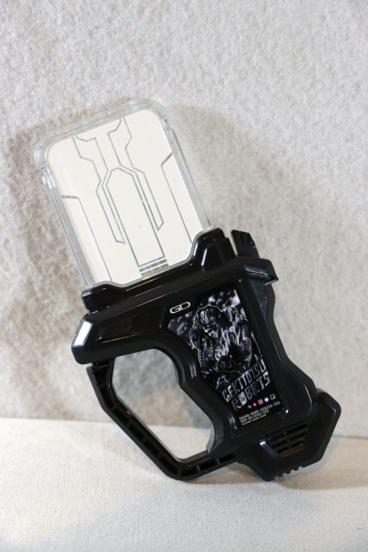 Kamen Rider Ex-Aid / DX Rider Gashat Case with Package