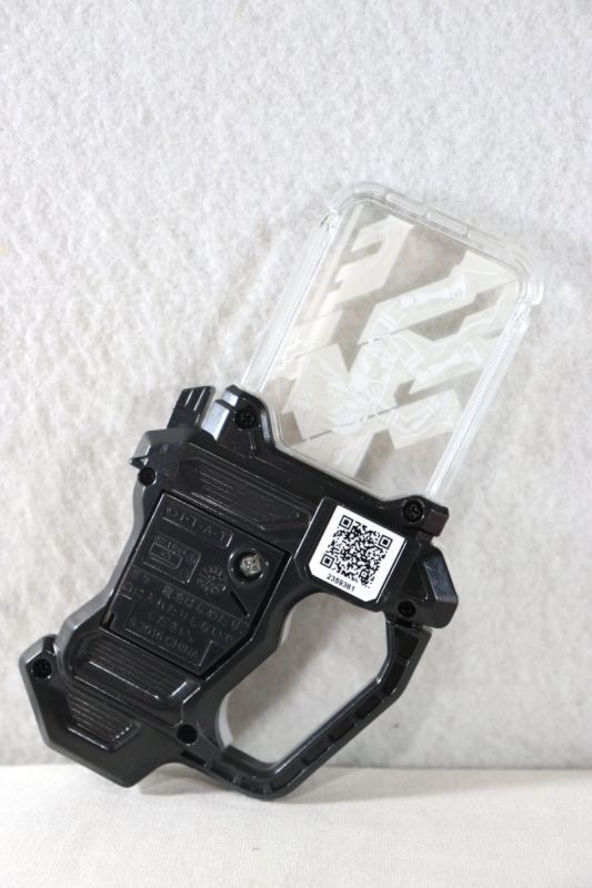 Kamen Rider Ex-Aid / DX Dangerous Zombie Gashat Used