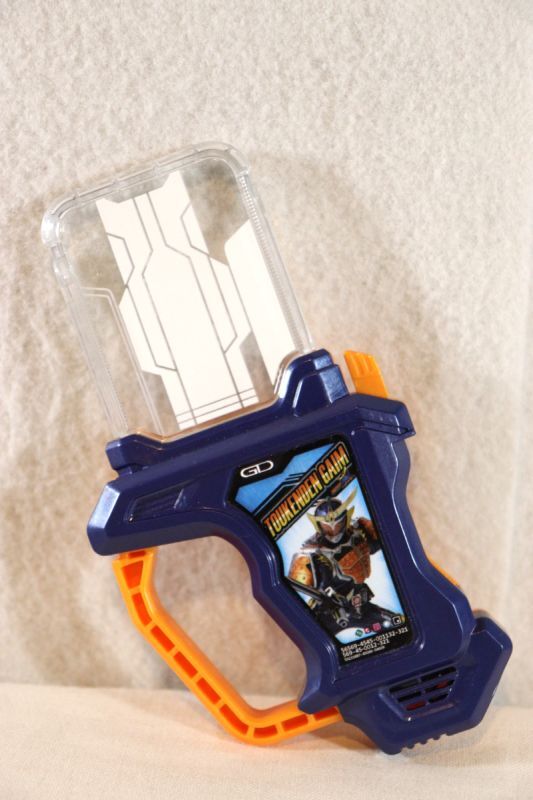 Kamen Rider Ex-Aid / DX Toukenden Gaim Gashat