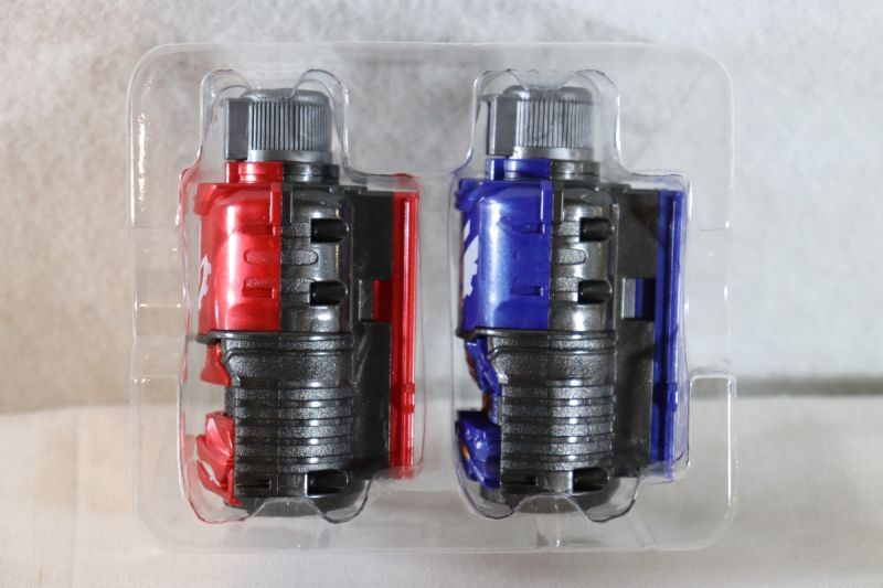 Kamen Rider Build / DX Rabbit Evol Bottle & Dragon Evol Bottle Set