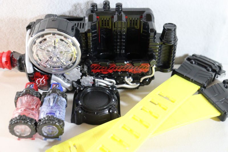 Kamen Rider Build / DX Build Driver Used