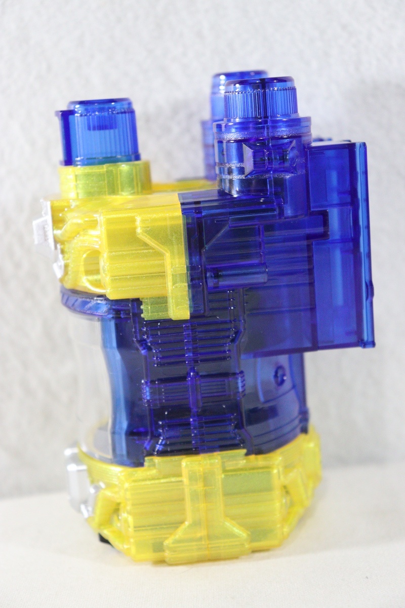 Kamen Rider Build / DX Genius Full Bottle Used