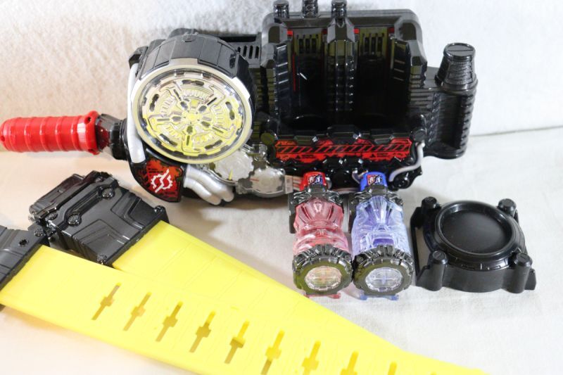 Kamen Rider Build / DX Build Driver Used