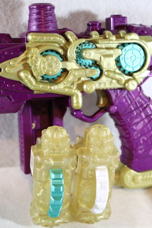 Kamen Rider Build / DX Nebula Steam Gun with Gear Engine & Gear Remocon ...