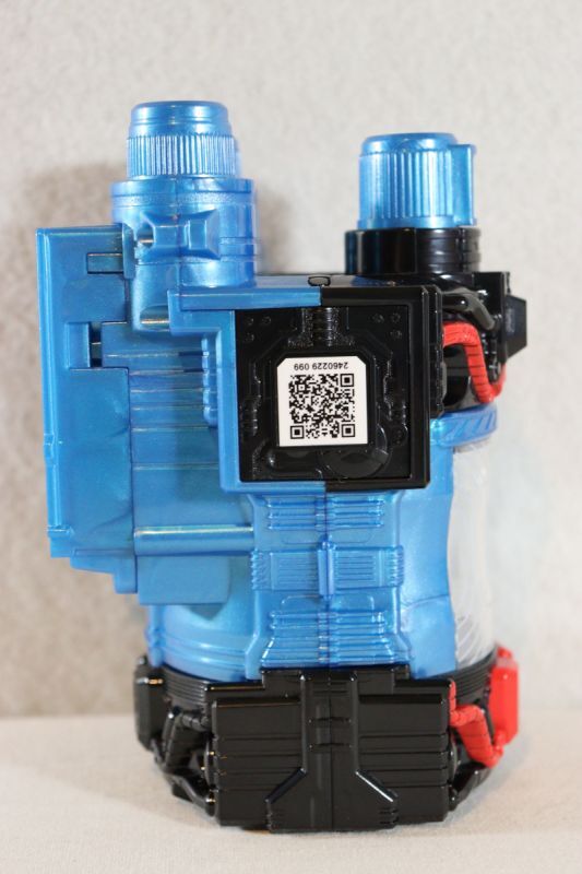 Kamen Rider Build / DX Muscle Galaxy Full Bottle with Package