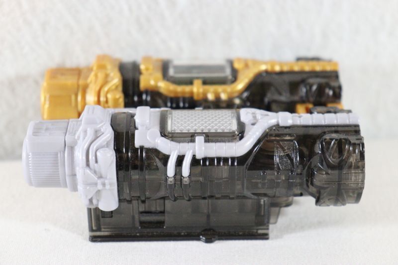 Kamen Rider Build / DX Full Full Rabbit Tank Bottle & Hazard Trigger ...