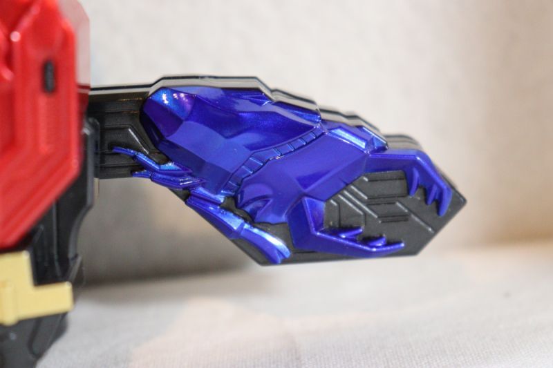 Kamen Rider Build / DX Grease perfect Kingdom Used