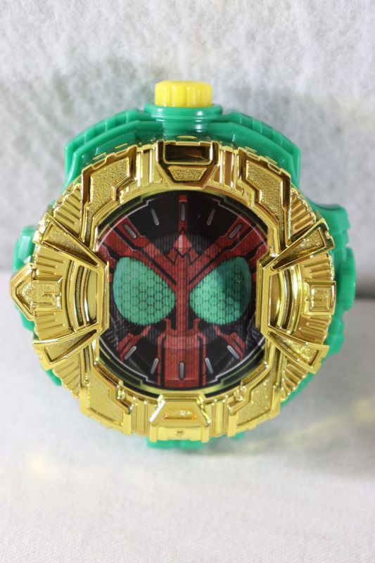 Kamen Rider Zi-O / OOO Ridewatch Metallic Color ver