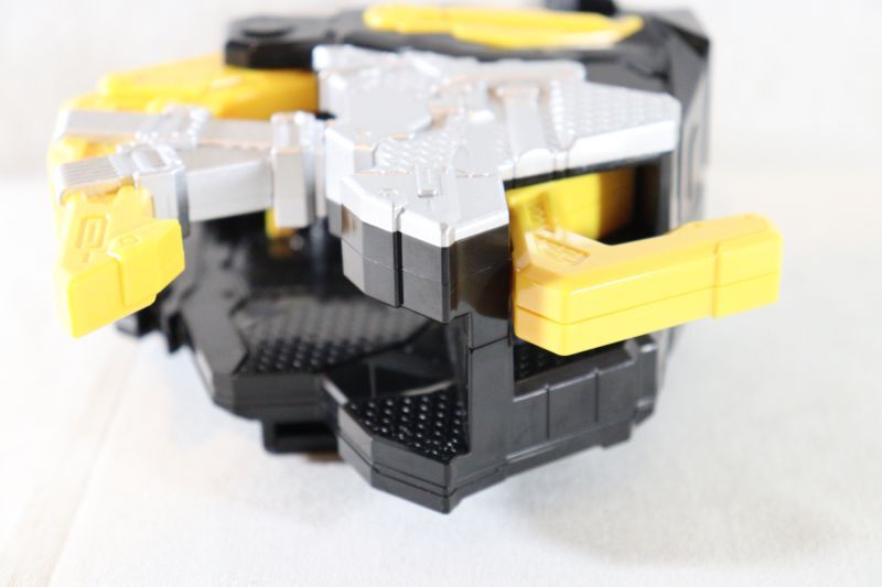 Kamen Rider Zero-One / DX Metsubou Jinrai ForceRiser with Package