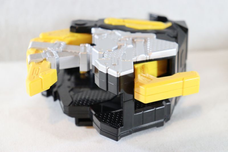 Kamen Rider Zero-One / DX Force Riser & Sting Scorpion Progrise Key