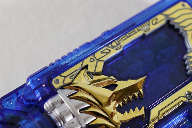 Kamen Rider Zero-One / DX Rampage Gatling Progrise Key Used