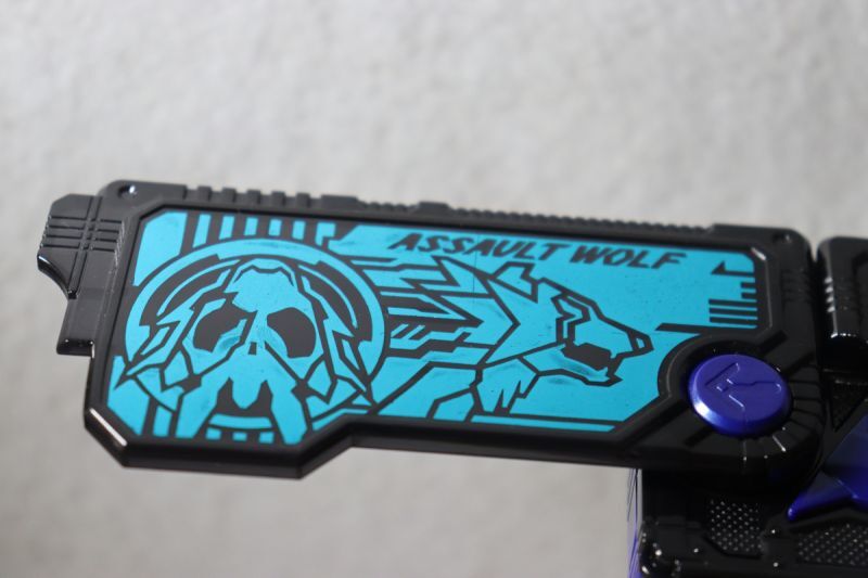 Kamen Rider Zero-One / DX Assault Wolf Progrise Key Used