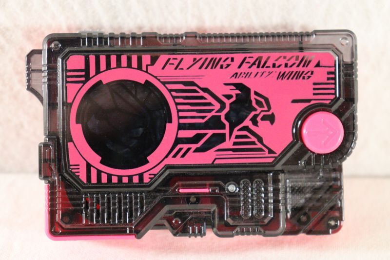 Kamen Rider Zero-One / DX Flying Falcon Progrise Key Used