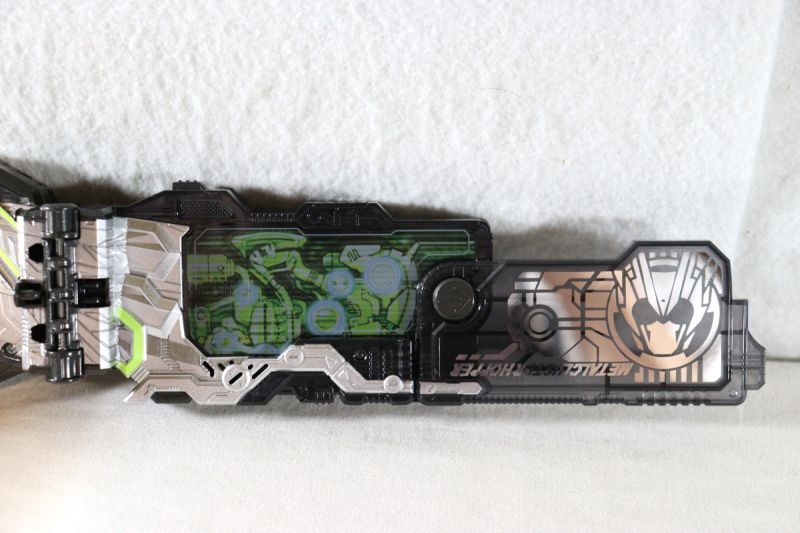 Kamen Rider Zero-One / DX Metal Cluster Hopper Progrise Key