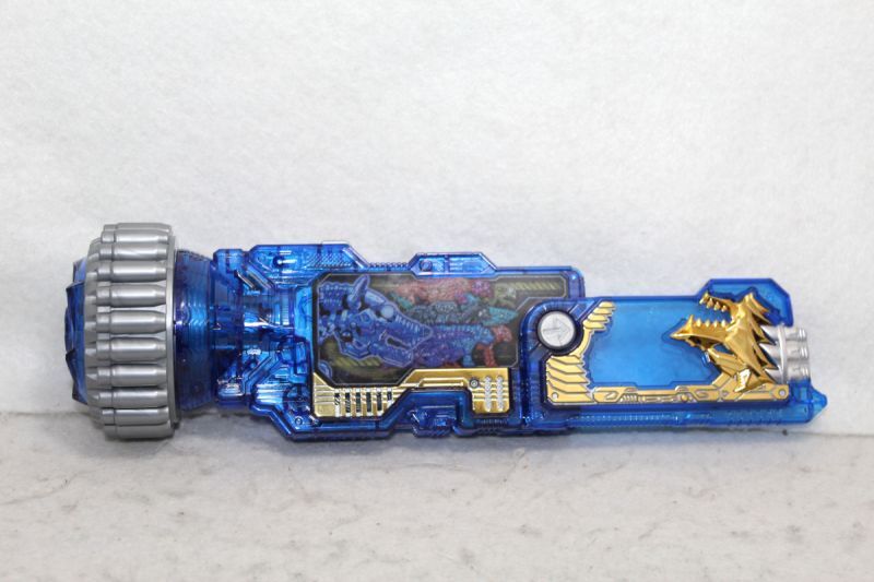 Kamen Rider Zero-One / DX Rampage Gatling Progrise Key
