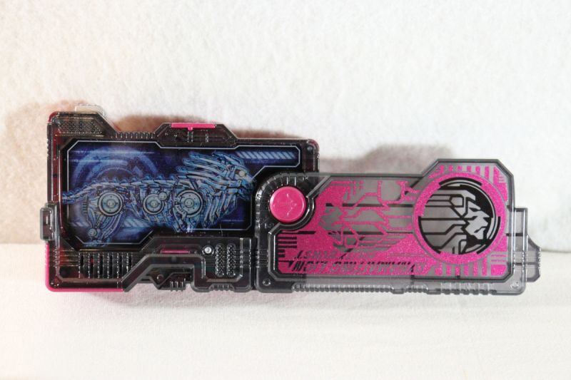 Kamen Rider Zero-One / DX Progrise Key Set 03 with Package