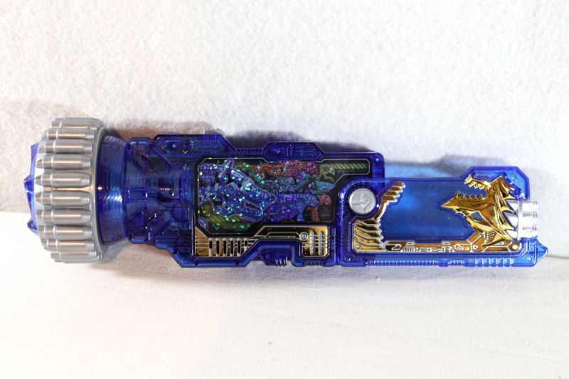 Kamen Rider Zero-One / DX Rampage Gatling Progrise Key with Package