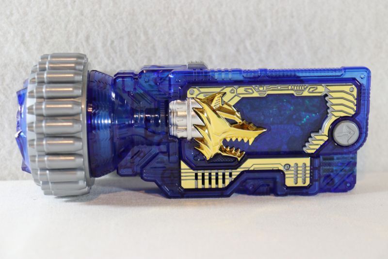 Kamen Rider Zero-One / DX Rampage Gatling Progrise Key with Package