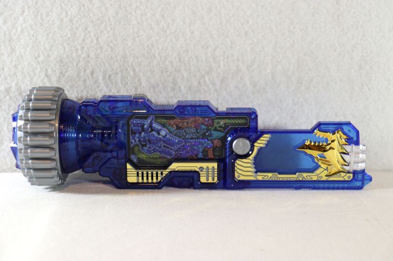Kamen Rider Zero-One / DX Rampage Gatling Progrise Key with Package