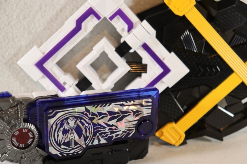 Kamen Rider Zero-One / DX Zetsumetsu Driver Unit & Ark Scorpion ...