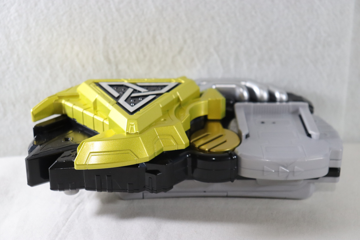 Kamen Rider Revice / DX Chimera Driver & Juuga Driver Unit with Package