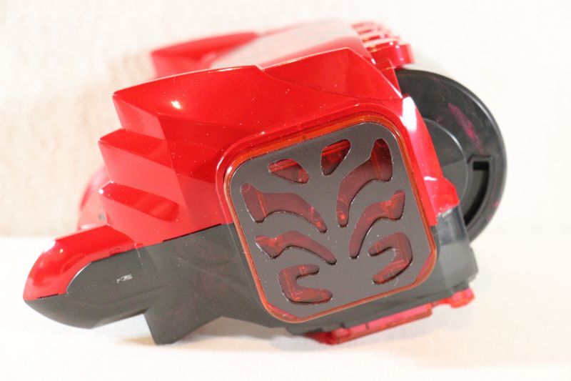 Kamen Rider Revice / DX Crimson Vail Vistamp with Package