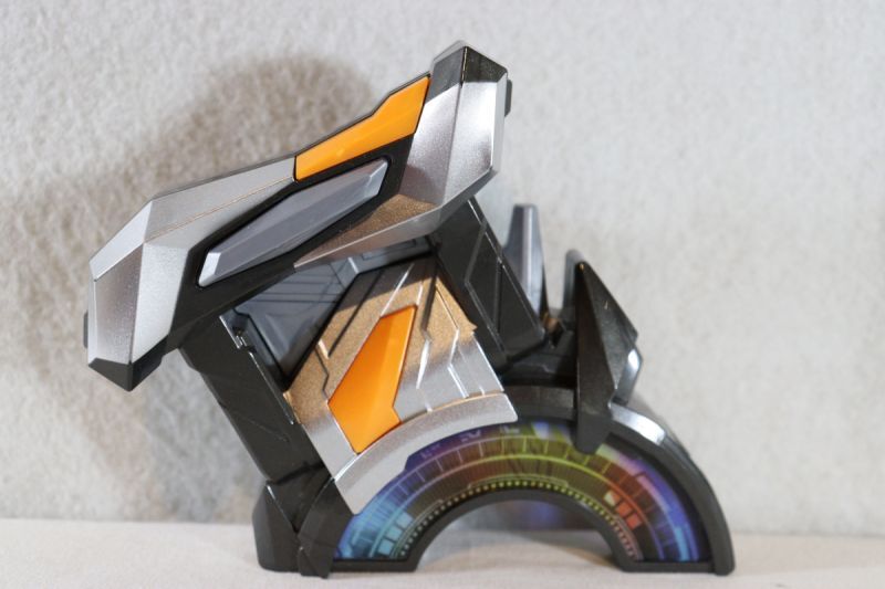 Kamen Rider Geats / DX Command Twin Buckle & Raising Sword