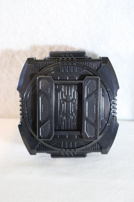 Kamen Rider Geats / DX Raise Riser Belt & Raise Riser Card Set with Package