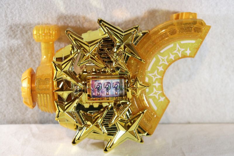 Kamen Rider Geats / DX Fever Slot Raise Buckle Used