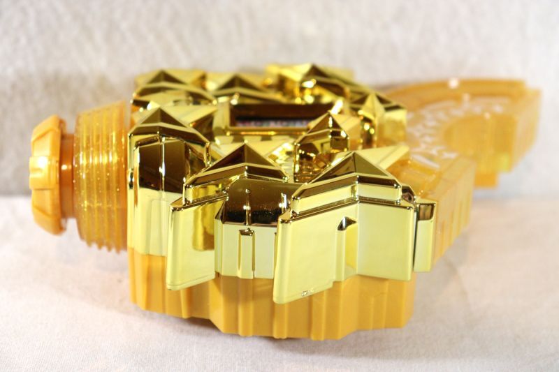 Kamen Rider Geats / DX Fever Slot Raise Buckle Used