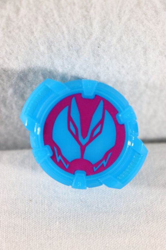 Kamen Rider Geats / Revi ID Core