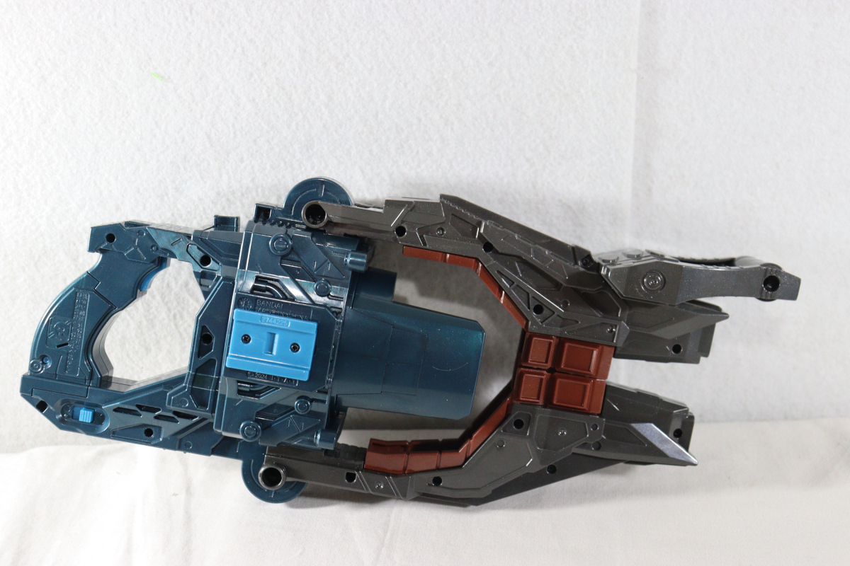 Kamen Rider Gavv / DX Henshin Gun ValenBuster Kamen Rider Valen Kanzen ...