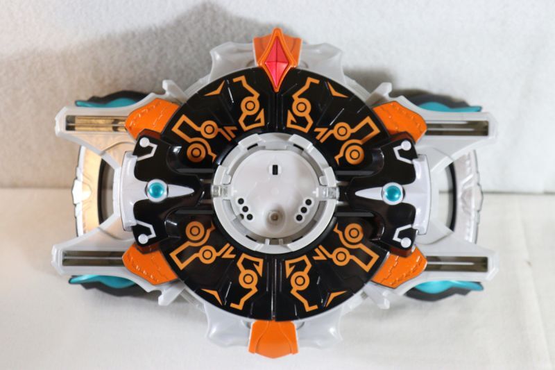 Ultraman R/B / DX R/B Gyro Saki Mitsurugi ver. with Package