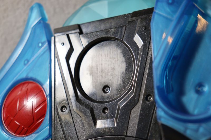 Ultraman Z / DX Ultra Z Riser with Package