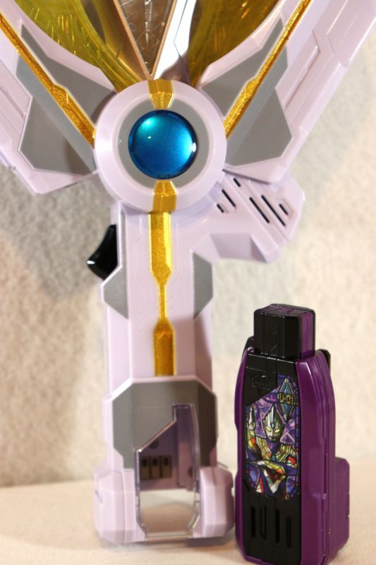 Ultraman Trigger / DX GUTS Sparklence Used