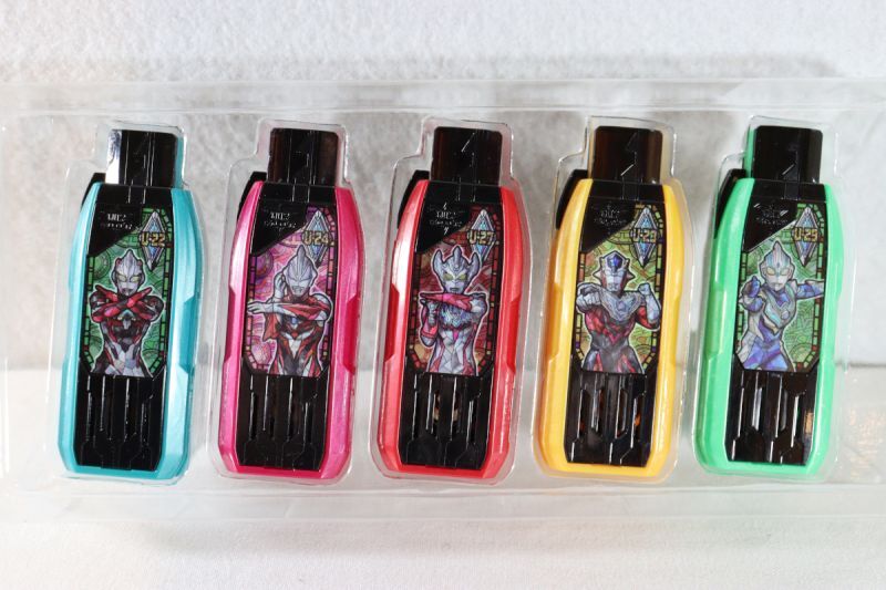 Ultraman Trigger / DX GUTS Hyper Key New Generation Key Set vol.w with ...