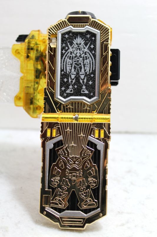 Kamen Rider Ex-Aid / DX Hyper Muteki Gashat with Package