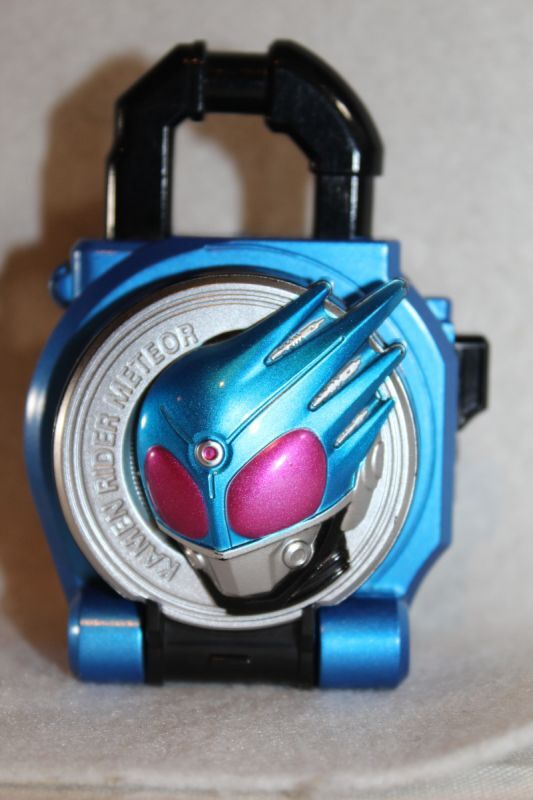 Kamen Rider Gaim / Kamen Rider Meteor Lockseed